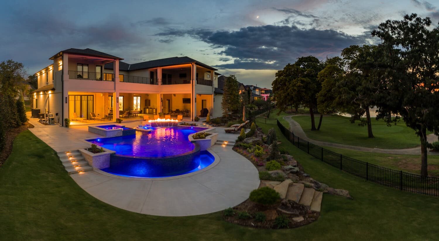 Aquascape Pools, LLC - Lyon Financial